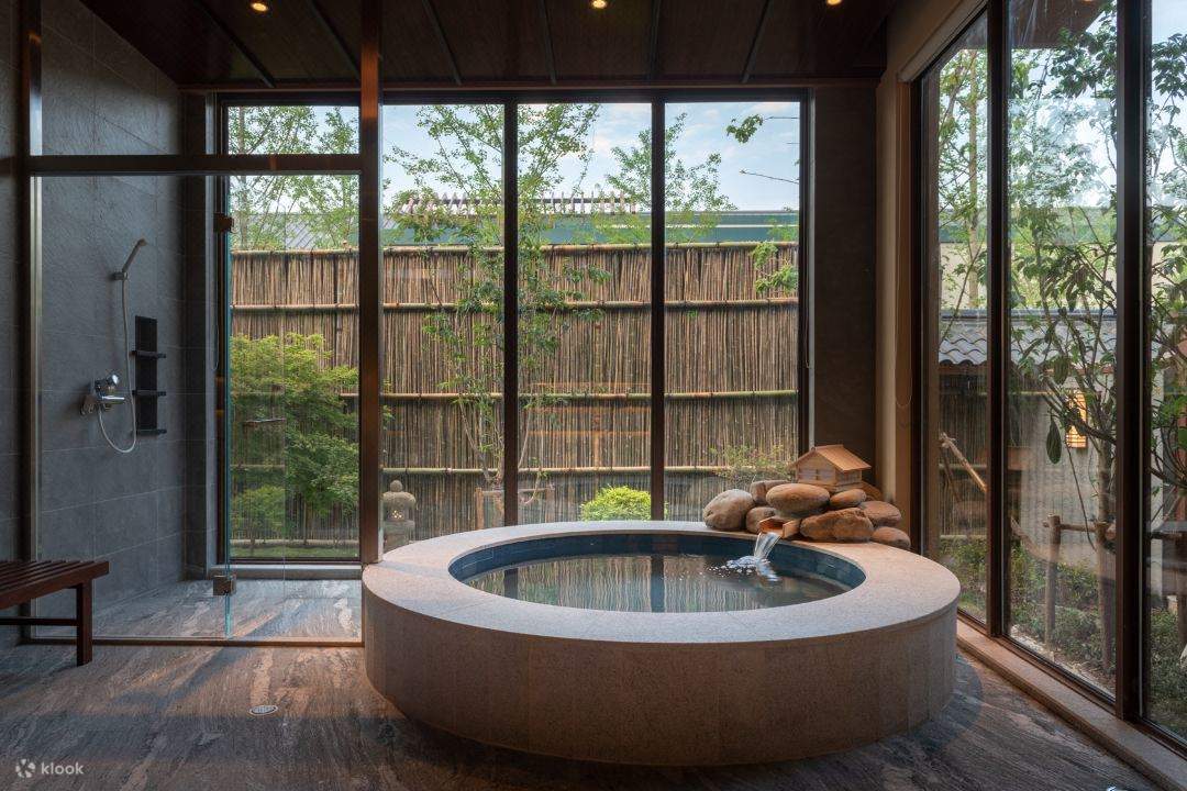 [Near Disneyland] Shanghai Million Stone Hot Spring Hotel Accommodation ...